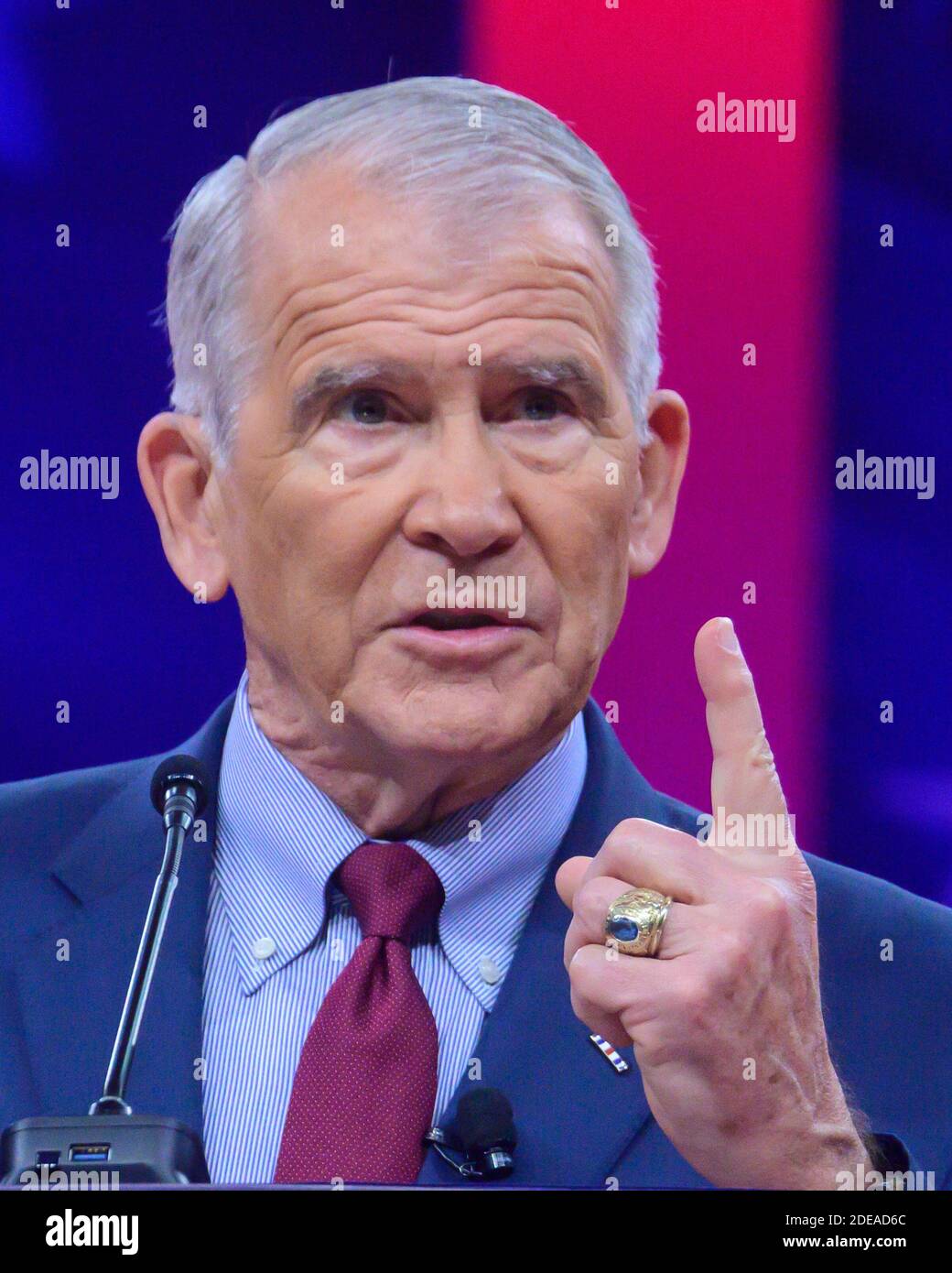 Lieutenant Colonel Oliver North, United States Marine Corps (retired ...