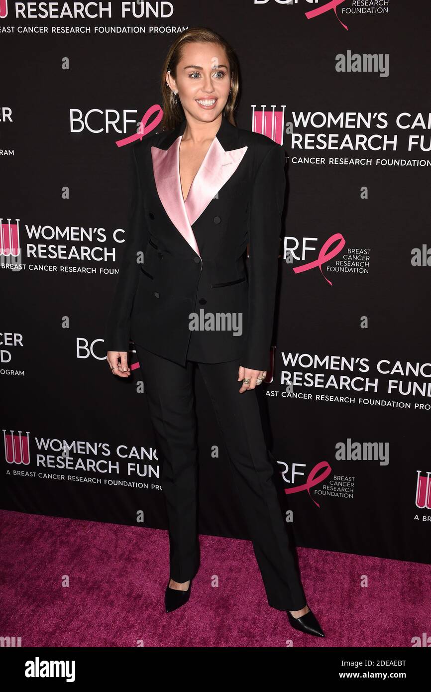 Miley Cyrus attends the Women's Cancer Research Fund's An Unforgettable ...