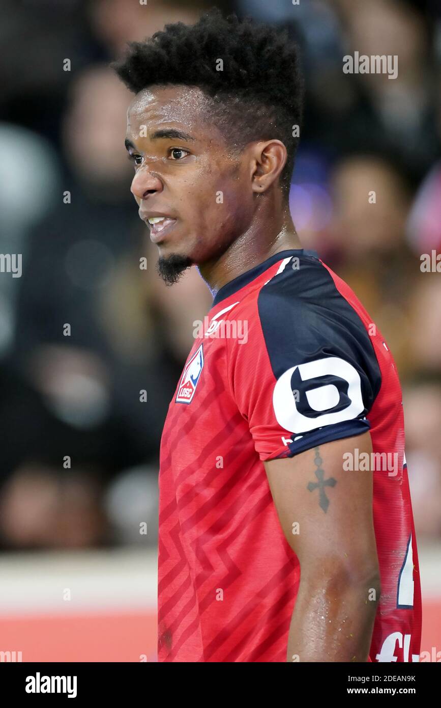Thiago Mendes during the French L1 football match between Lille and ...