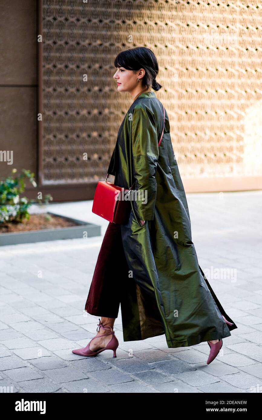 Street style, Maria Bernad arriving at Lanvin Fall-Winter 2019-2020 ...