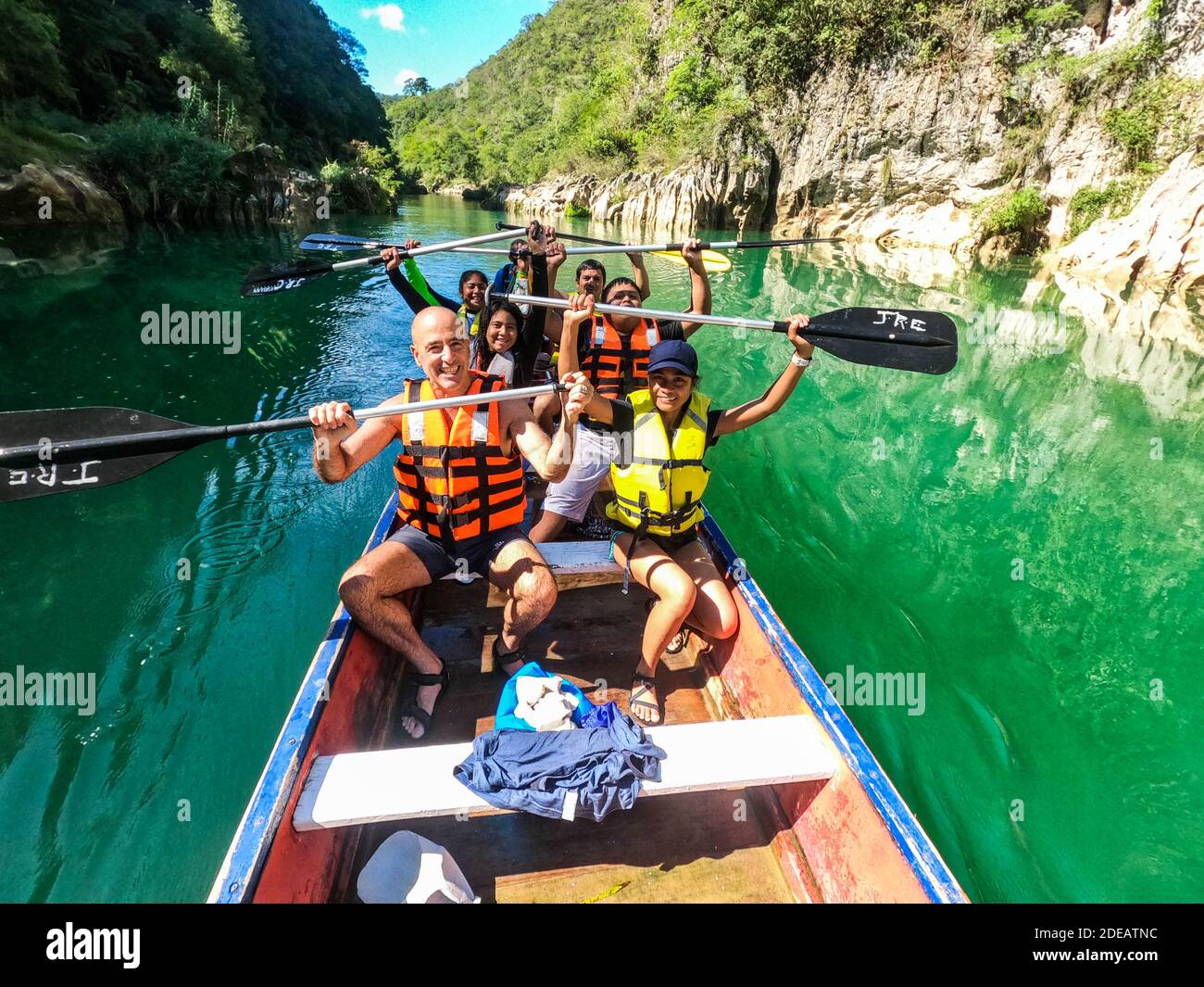 Paddling to Tamul waterfall, Tampaon River, San Luis Potosi, Mexico ...