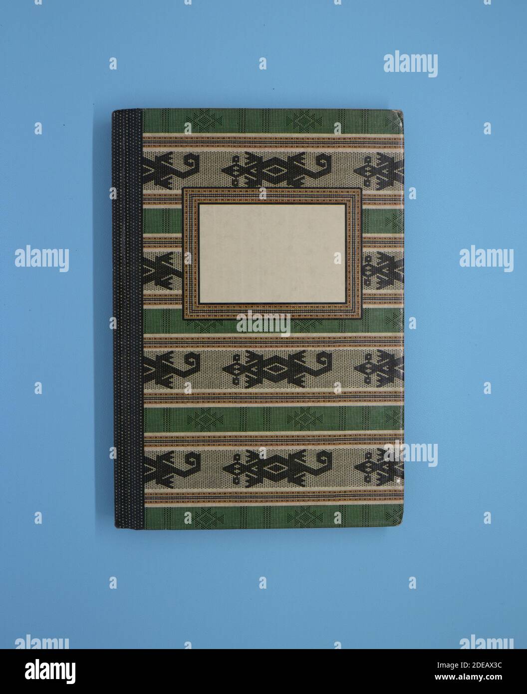 Book with blue background hi-res stock photography and images - Alamy