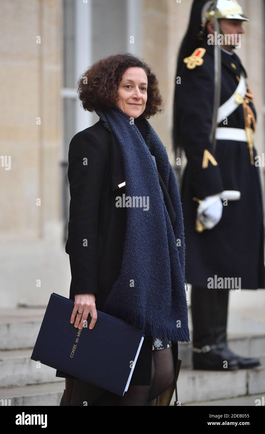 Emmanuelle wargon hi-res stock photography and images - Alamy