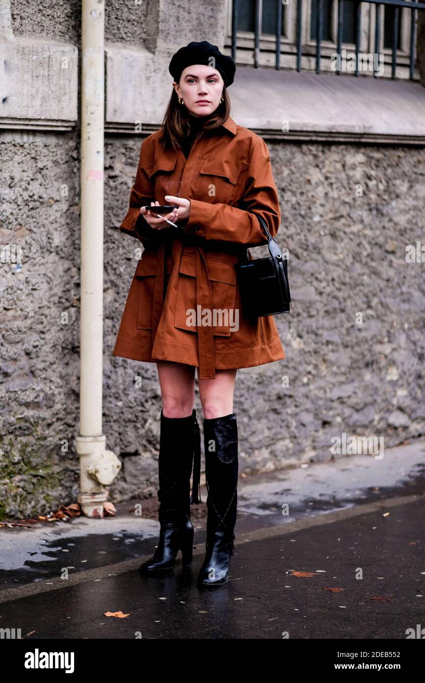 Street style, Madelynn Furlong arriving at Issey Miyake Fall-Winter ...