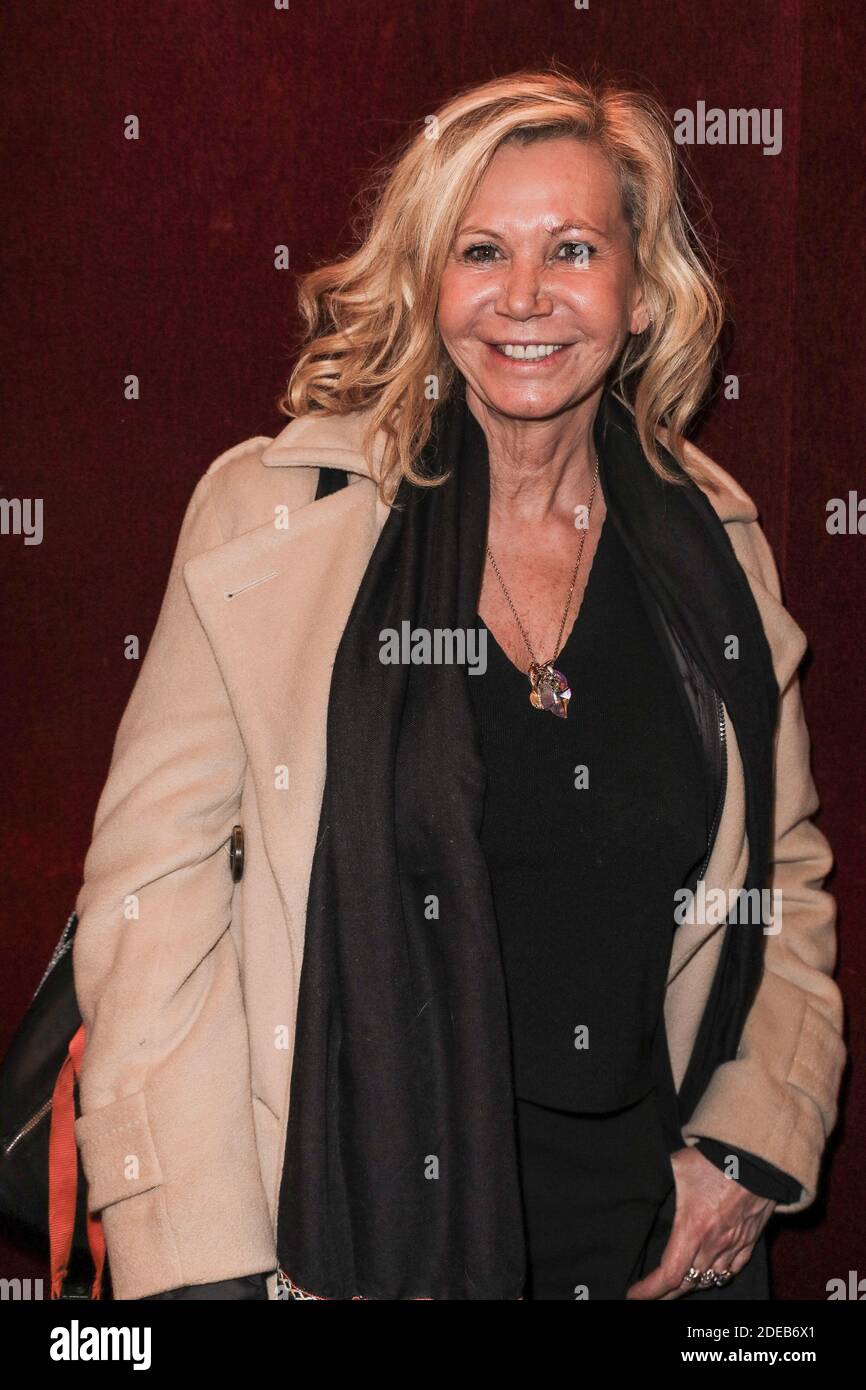 Fiona Gelin attending Daniele Gilbert Et Les Idoles De Midi Premiere ...