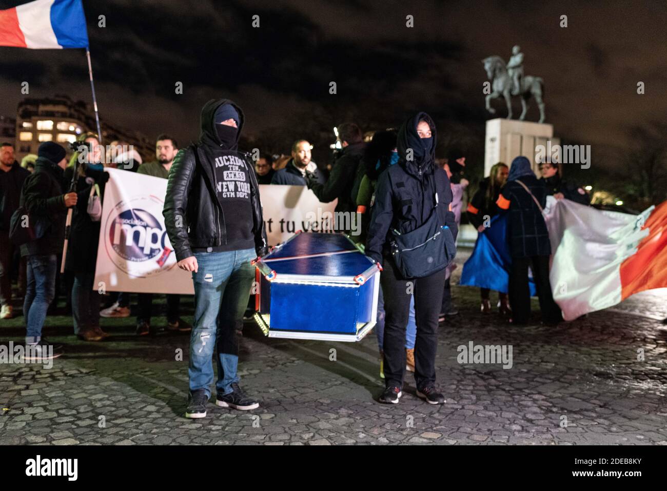 Mobilisation des policiers hi-res stock photography and images - Alamy