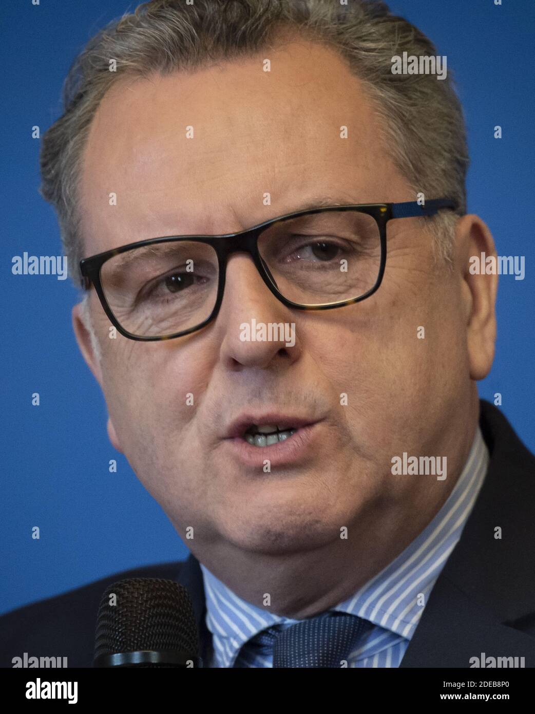Richard ferrand speech hi-res stock photography and images - Alamy