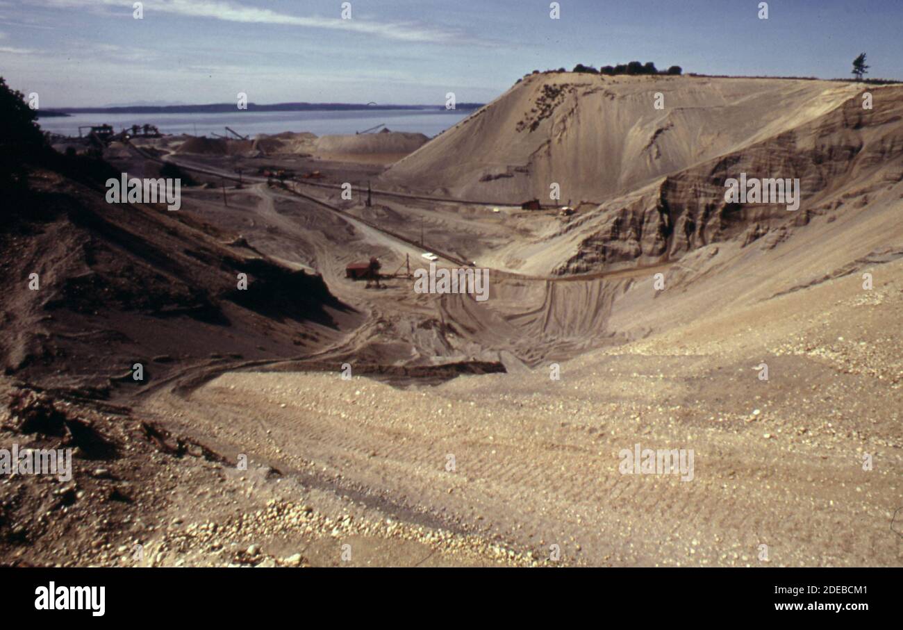 1970s gravel pit hi-res stock photography and images - Alamy