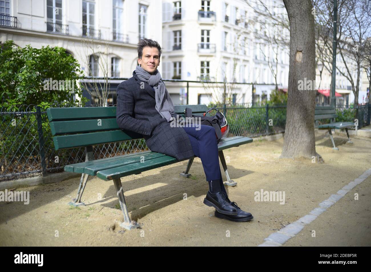 NO WEB, NO APPS UNTIL APRIL 1, 2019 - Exclusive - French politician ...