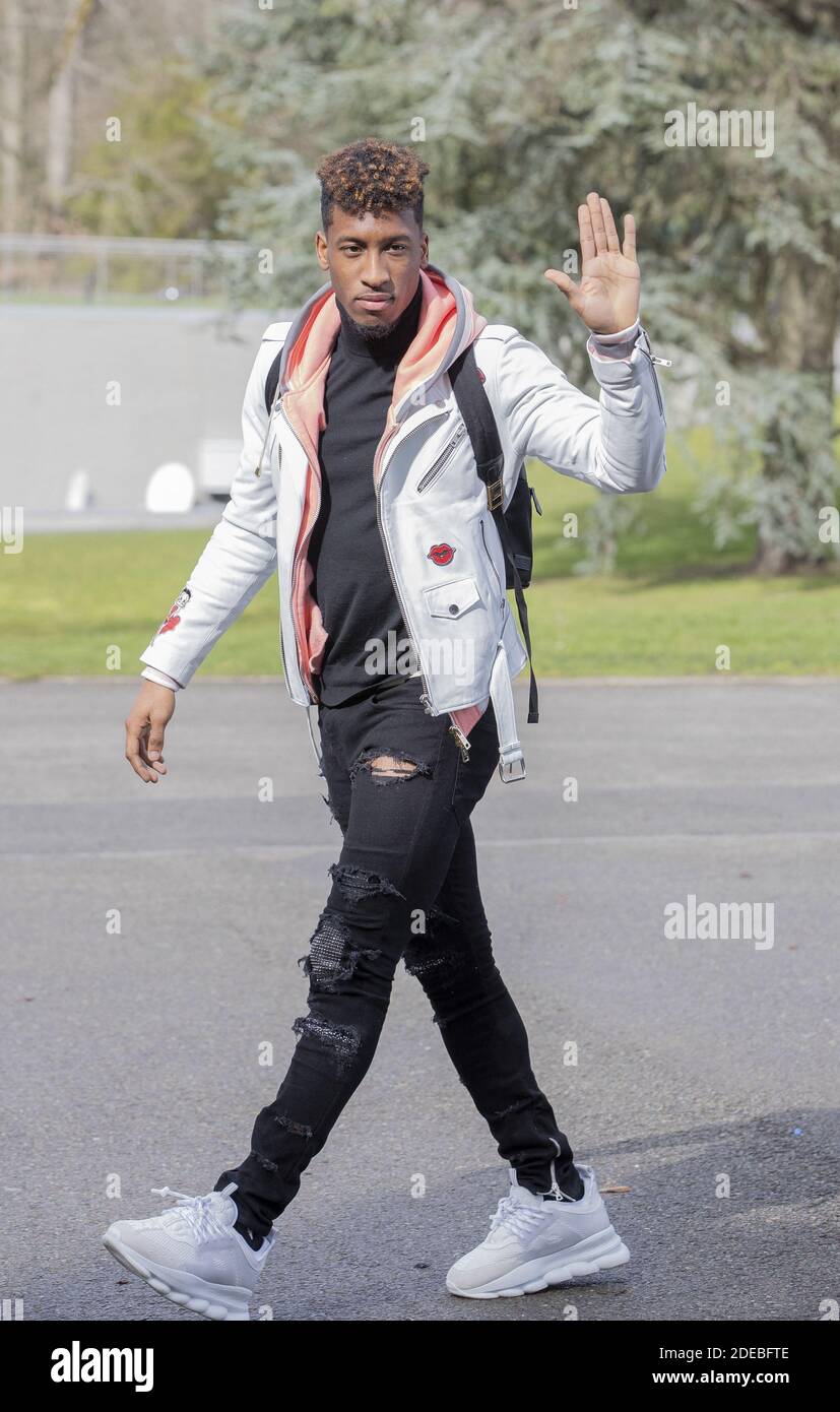 Kingsley COMAN arrives at the French national football team training ...