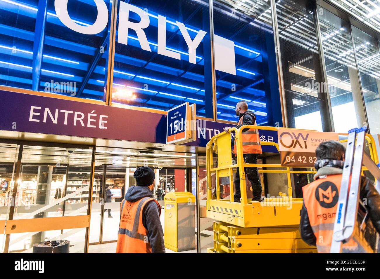 Orly 1 2 3 hi-res stock photography and images - Alamy