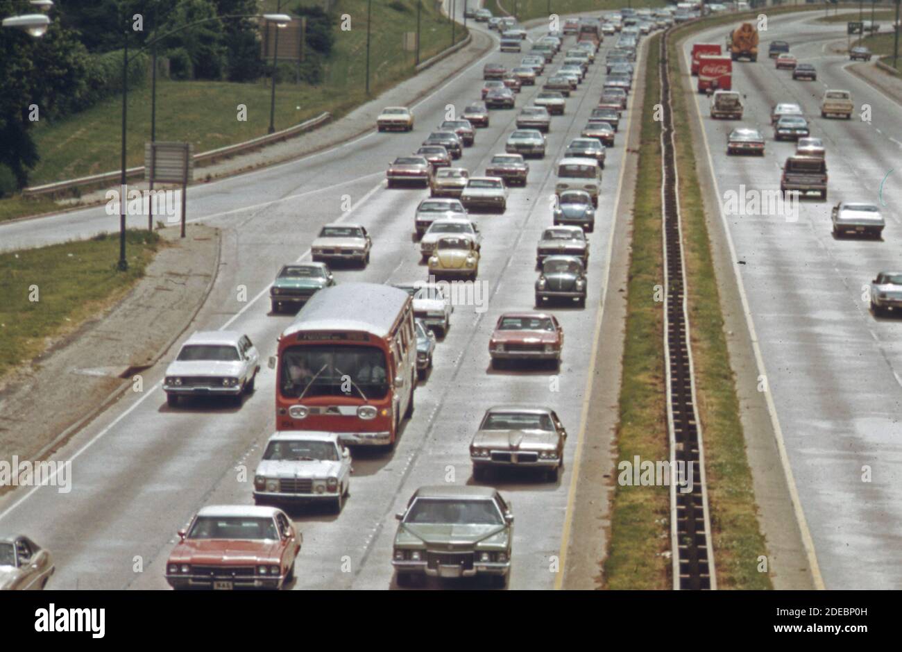 Rush hour traffic 1970s hi-res stock photography and images - Alamy