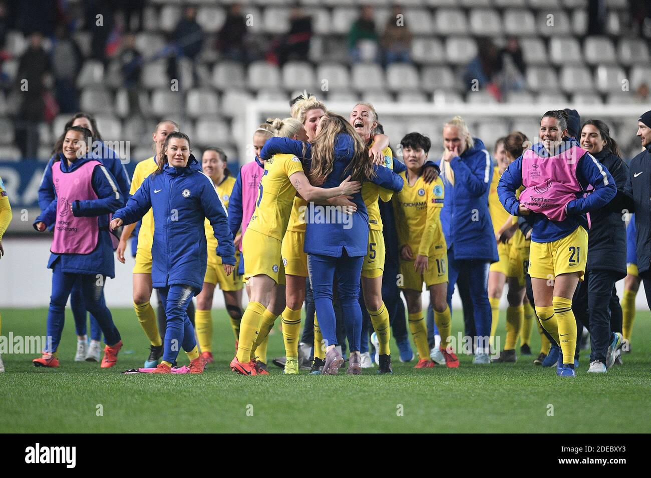 Chelsea fc women hi-res stock photography and images - Alamy