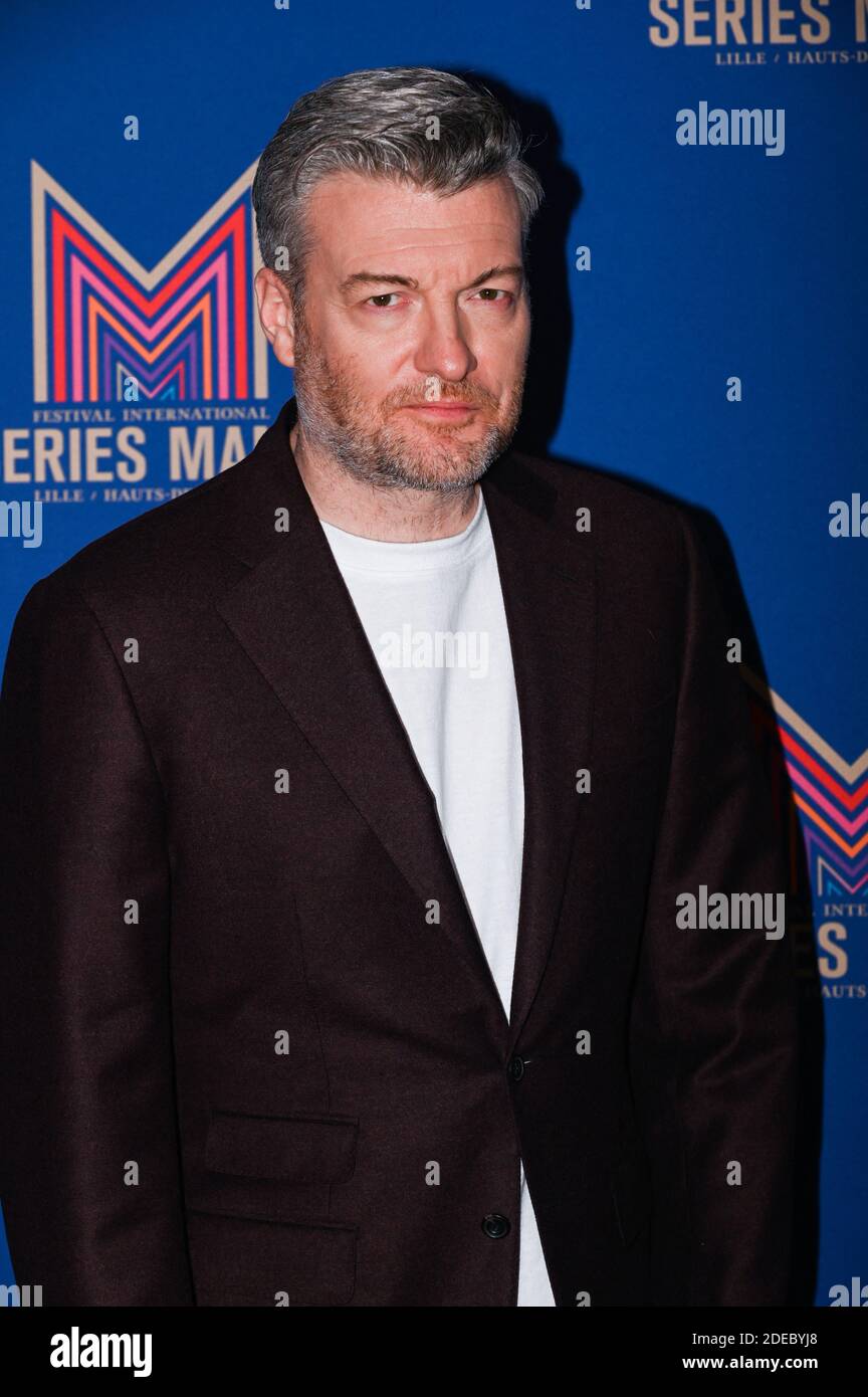 Black mirror brooker hi-res stock photography and images - Alamy