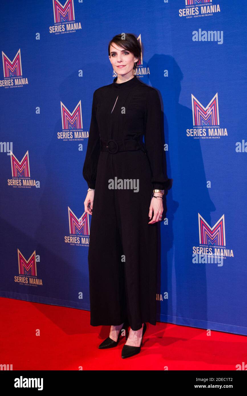Carole Weyers poses during a Series Mania Festival photocall in Lille ...
