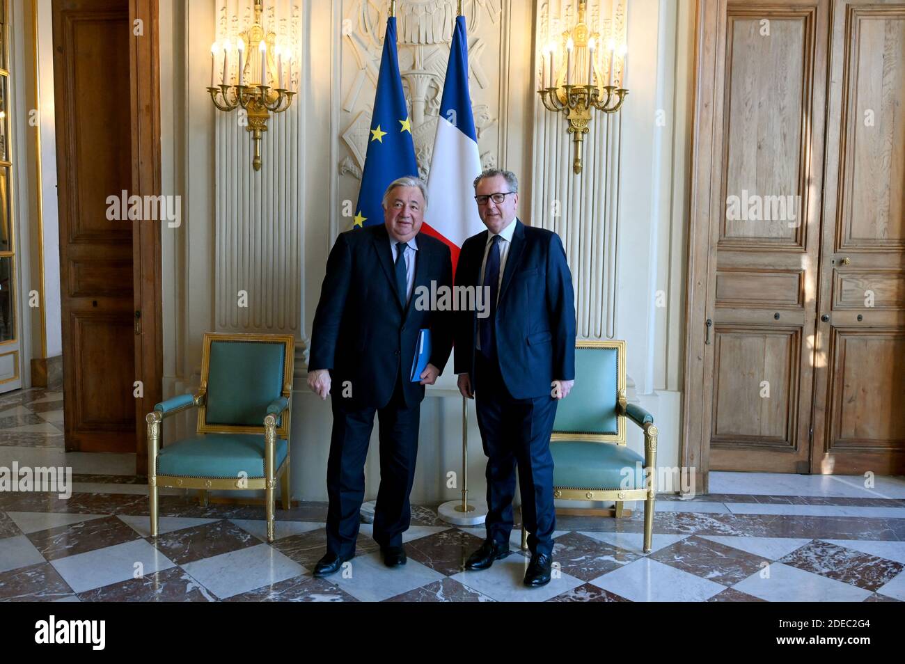 Les presidents du senat et de l’assemblee nationale Gerard Larcher et ...