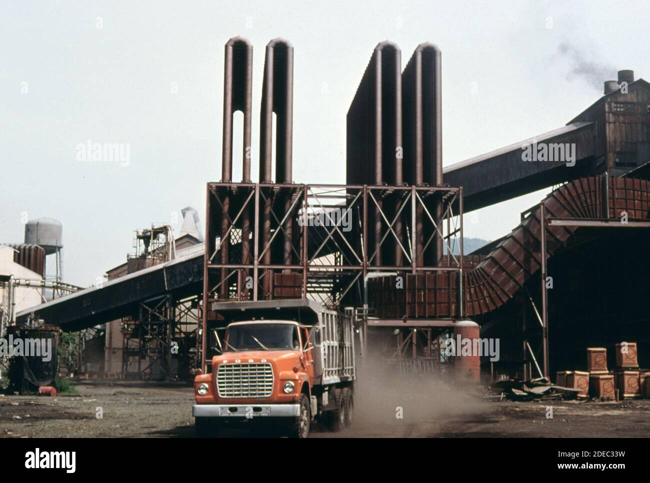 1970s union carbide plant hi-res stock photography and images - Alamy