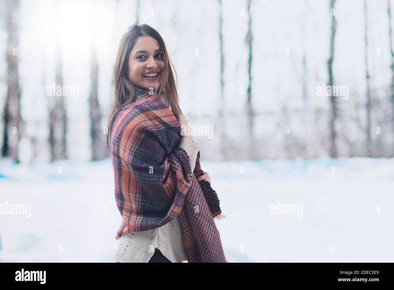 Woman smiling and turning around hi-res stock photography and images ...