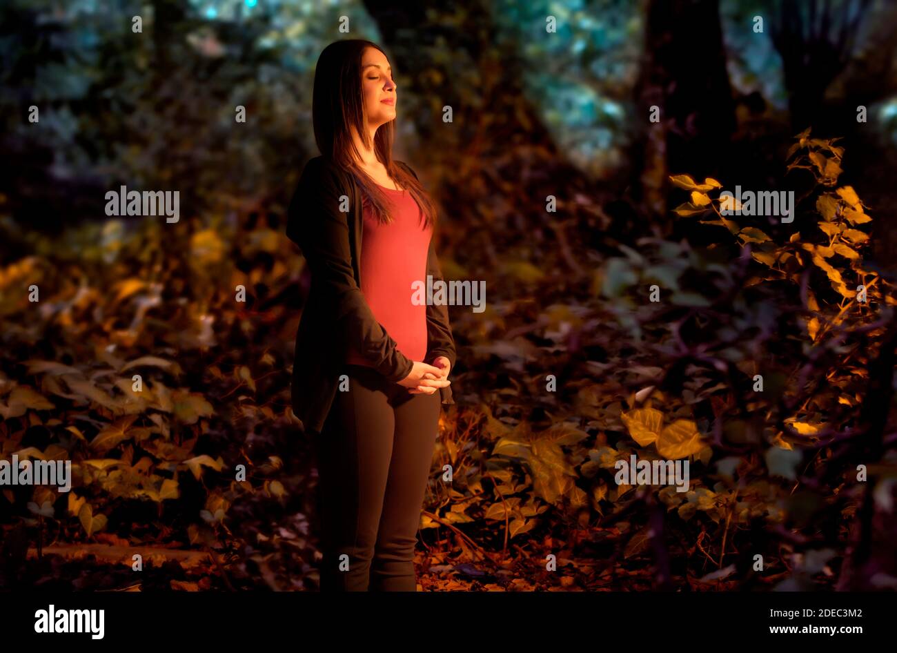 Woman breathing in fresh air early morning Stock Photo - Alamy