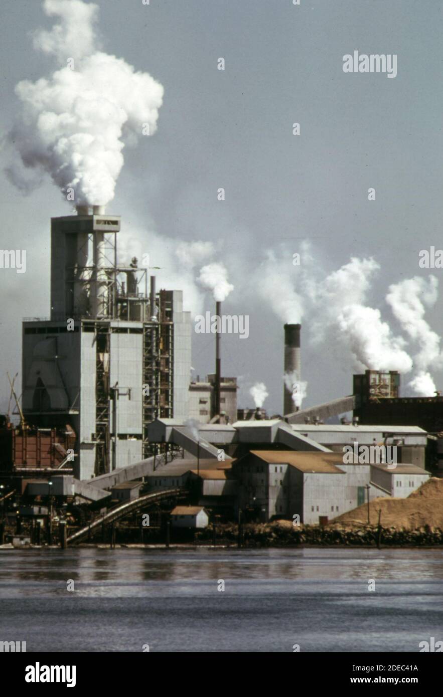1970s america air pollution hi-res stock photography and images - Alamy