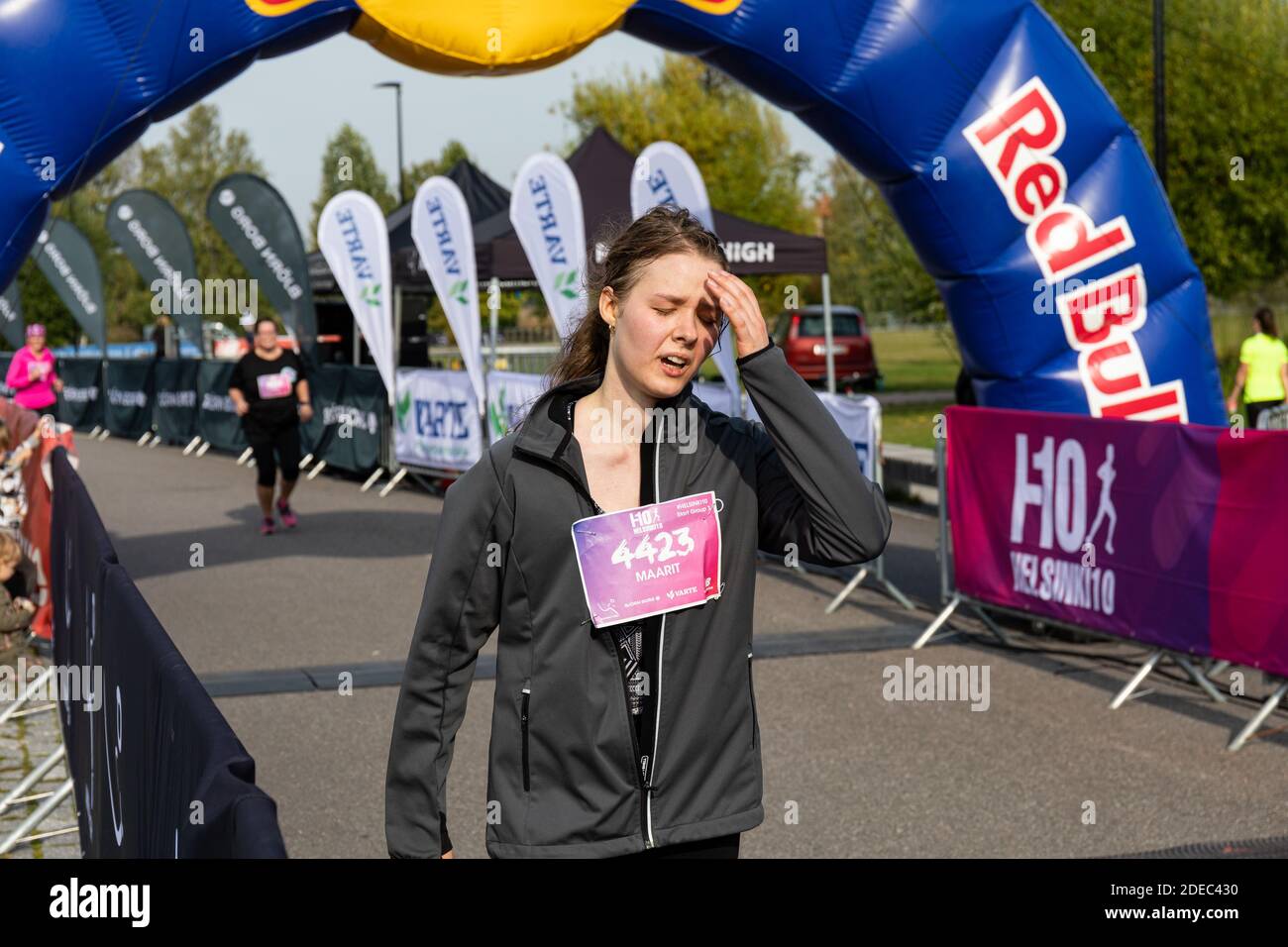 Exhausted runner hi-res stock photography and images - Alamy