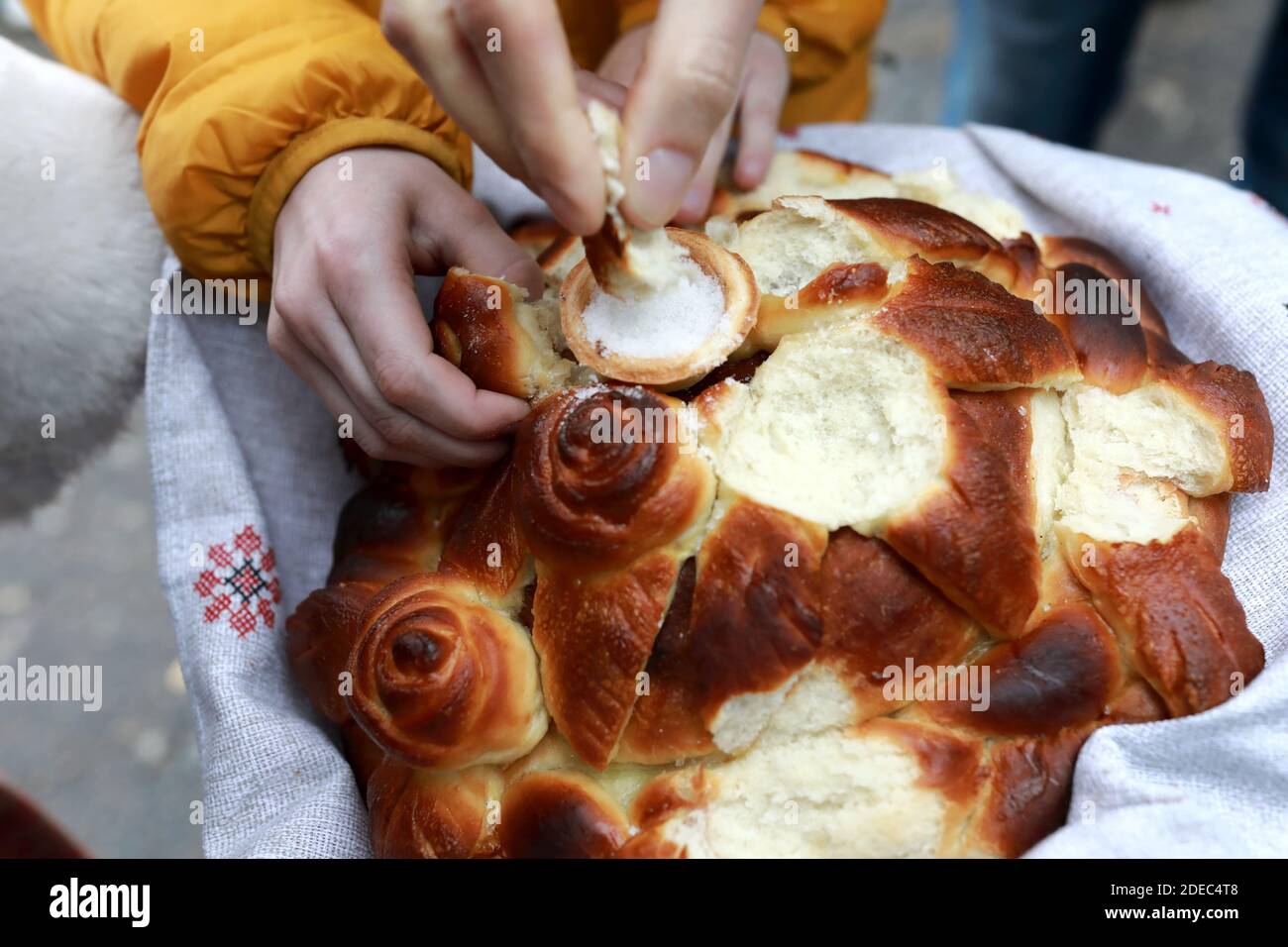People take bread with salt as a greeting Stock Photo - Alamy