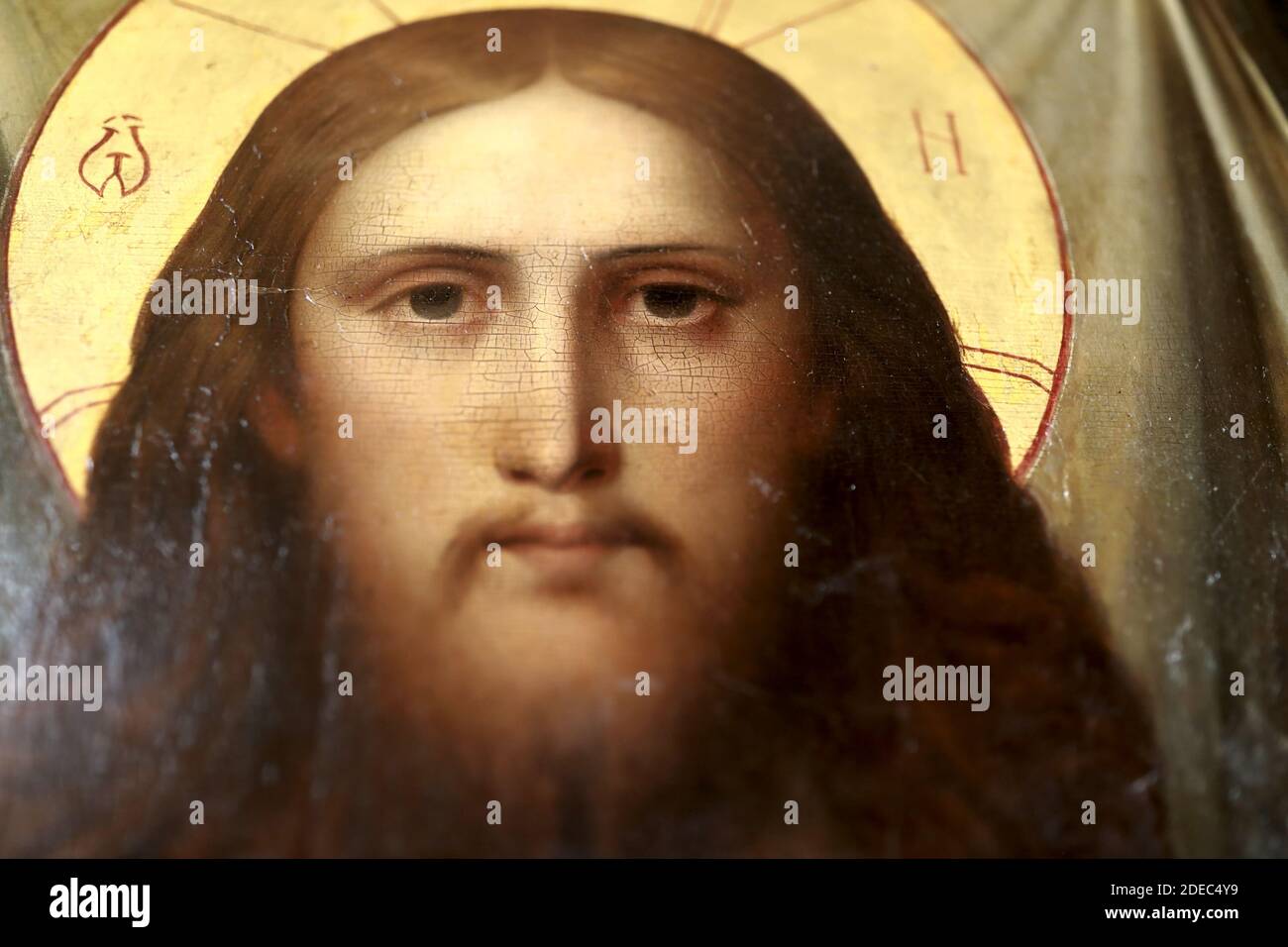 Icon of Jesus Christ in russian orthodox church Stock Photo - Alamy