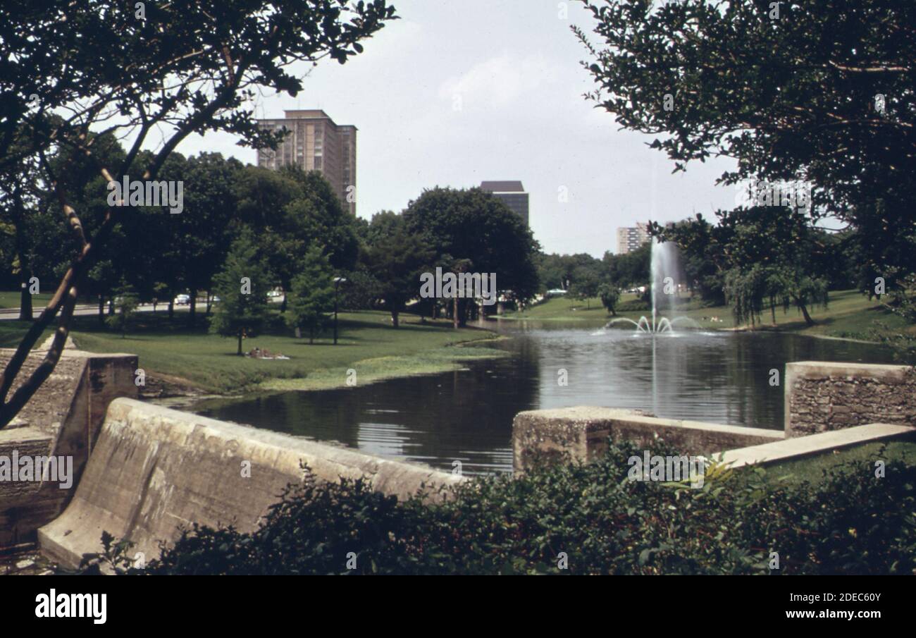 1970s robert e lee park dallas texas hi-res stock photography and ...