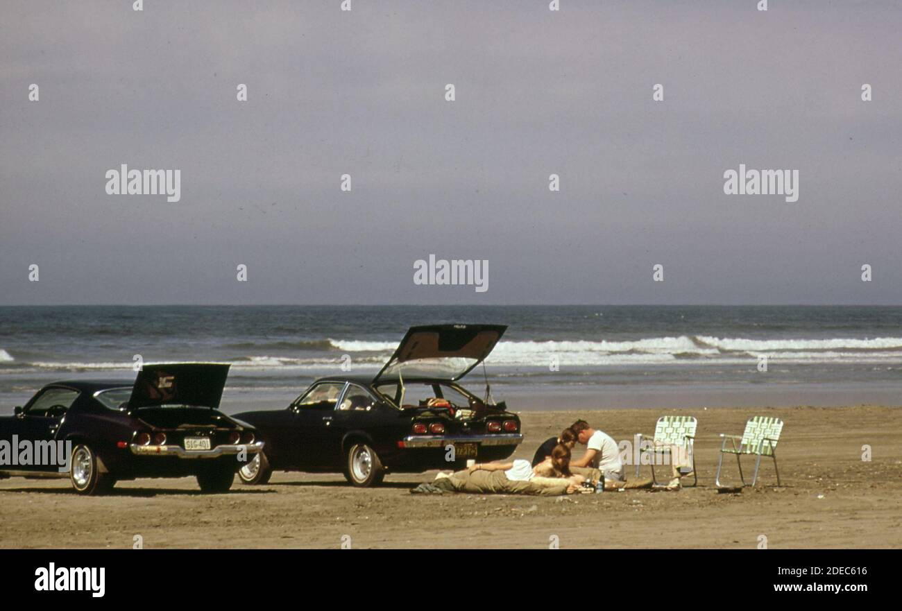 1970s beaches hi-res stock photography and images - Alamy