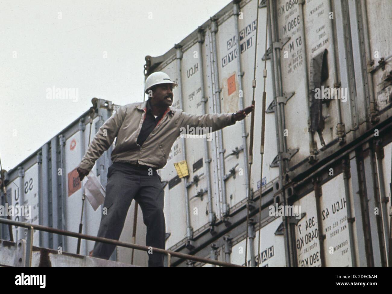1970s unloading cargo hi-res stock photography and images - Alamy