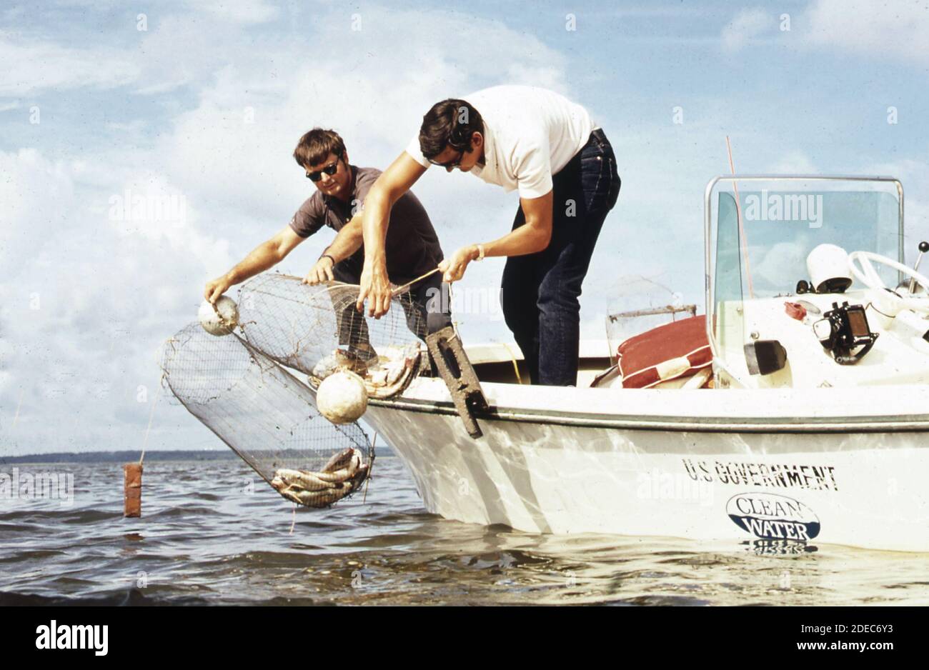 1970s Photo (1972) - These aquatic biologists have set up a mobile lab ...