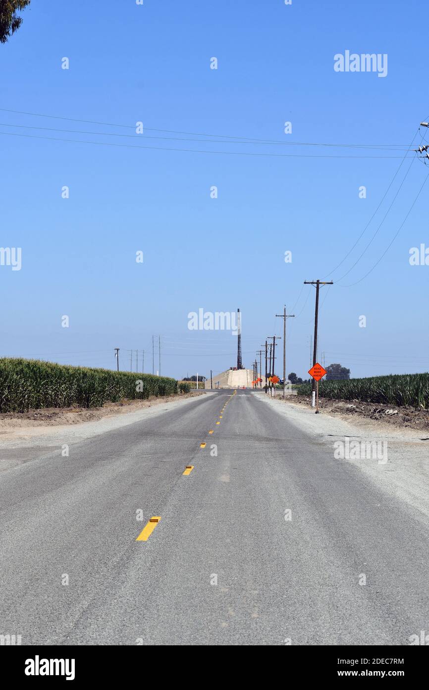 Street utility markings hi-res stock photography and images - Alamy