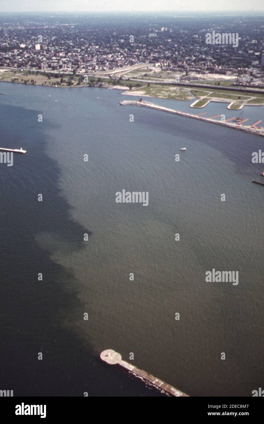 1970s Photo (1973) - Buffalo waterfront at point where the badly ...