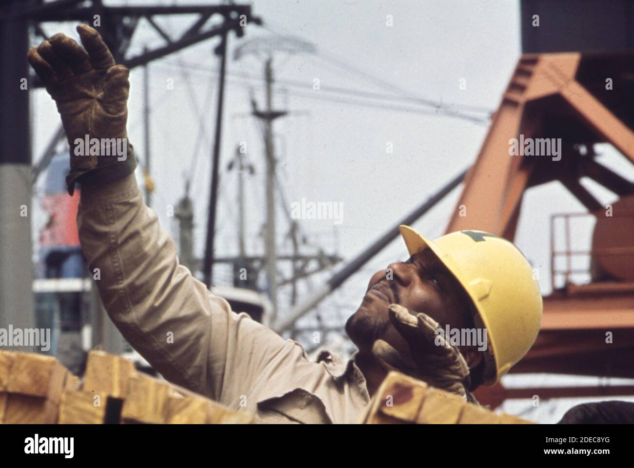 1970s longshoreman hi-res stock photography and images - Alamy