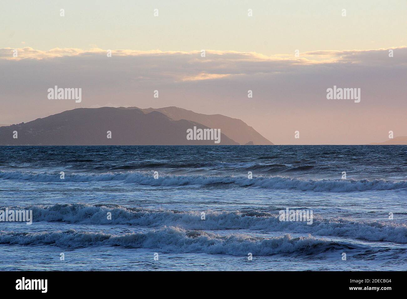 Cook strait new zealand storm hi-res stock photography and images - Alamy