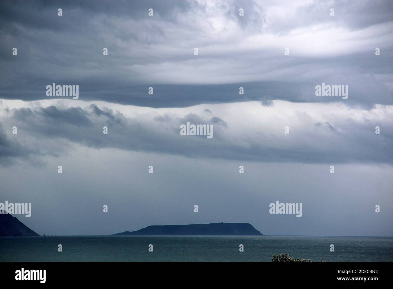 Cook strait new zealand storm hi-res stock photography and images - Alamy