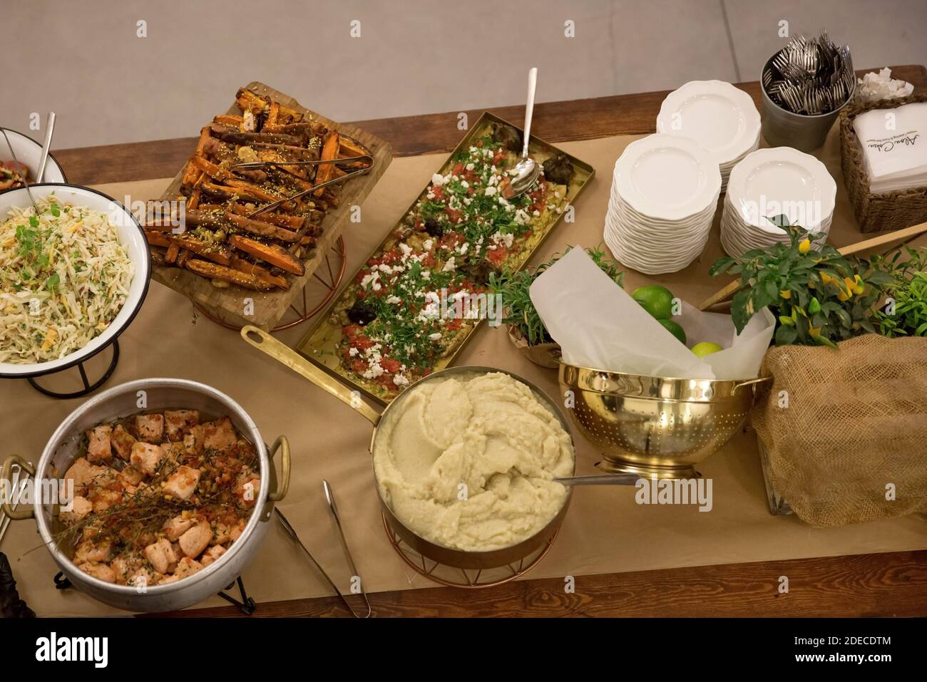 Luxury lunch dinner hi-res stock photography and images - Alamy