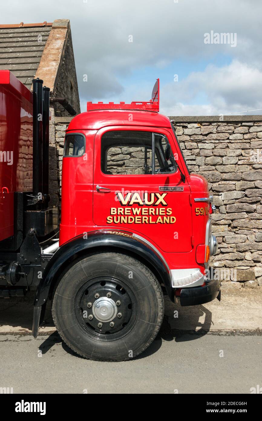 Commer QX. Kirkby Stephen Commercial Vehicle Rally 2015 Stock Photo - Alamy