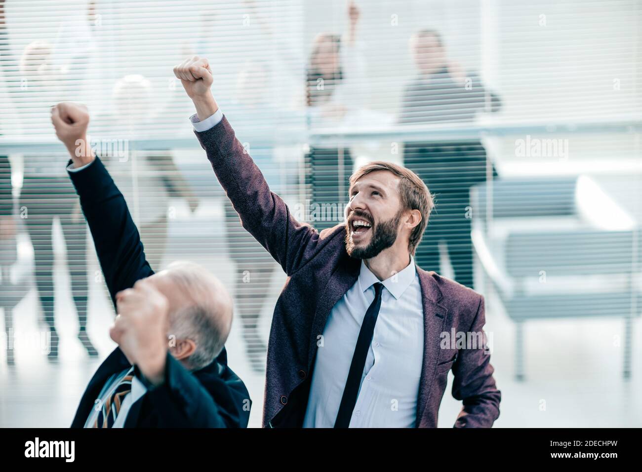 Jubilant office workers hi-res stock photography and images - Alamy