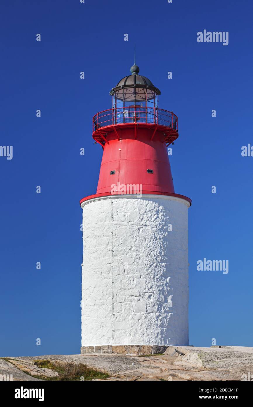 geography / travel, Sweden, Bohuslaen, Smoegen, lighthouse the isle ...
