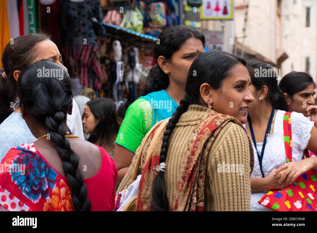 Shivajinagar bangalore hi-res stock photography and images - Alamy