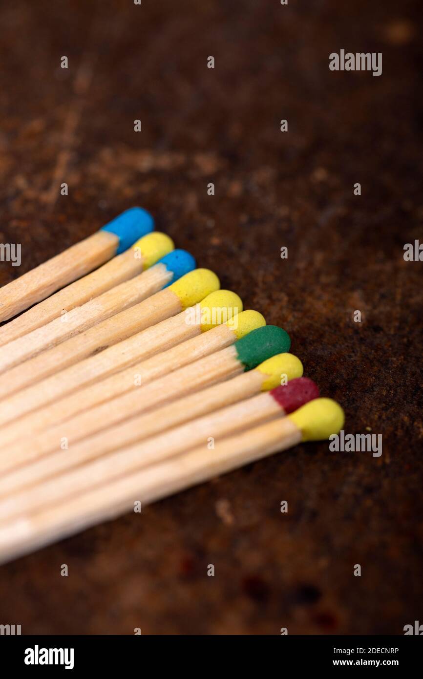 matches of different colors on wood Stock Photo - Alamy