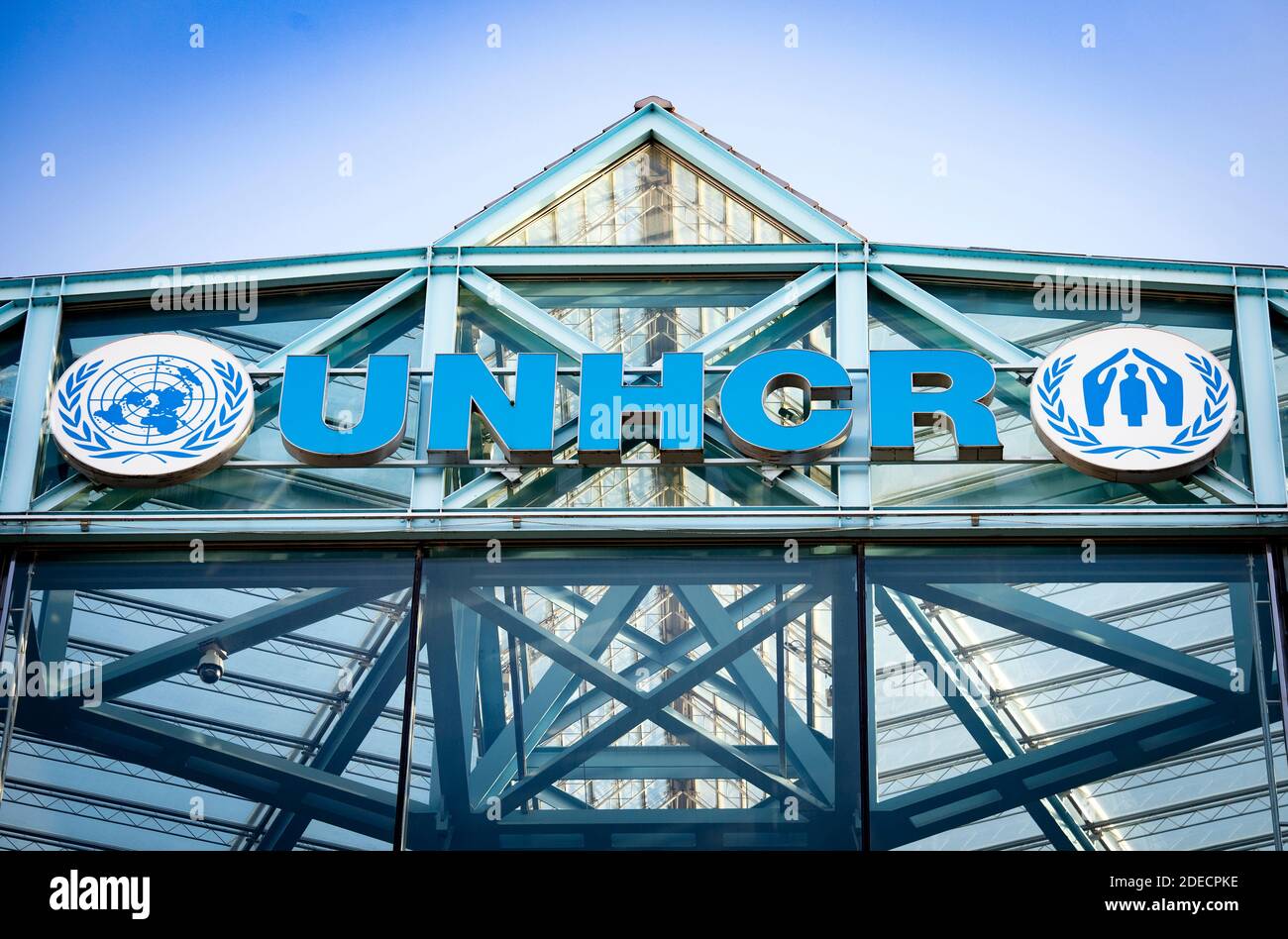 Unhcr logo hi-res stock photography and images - Alamy