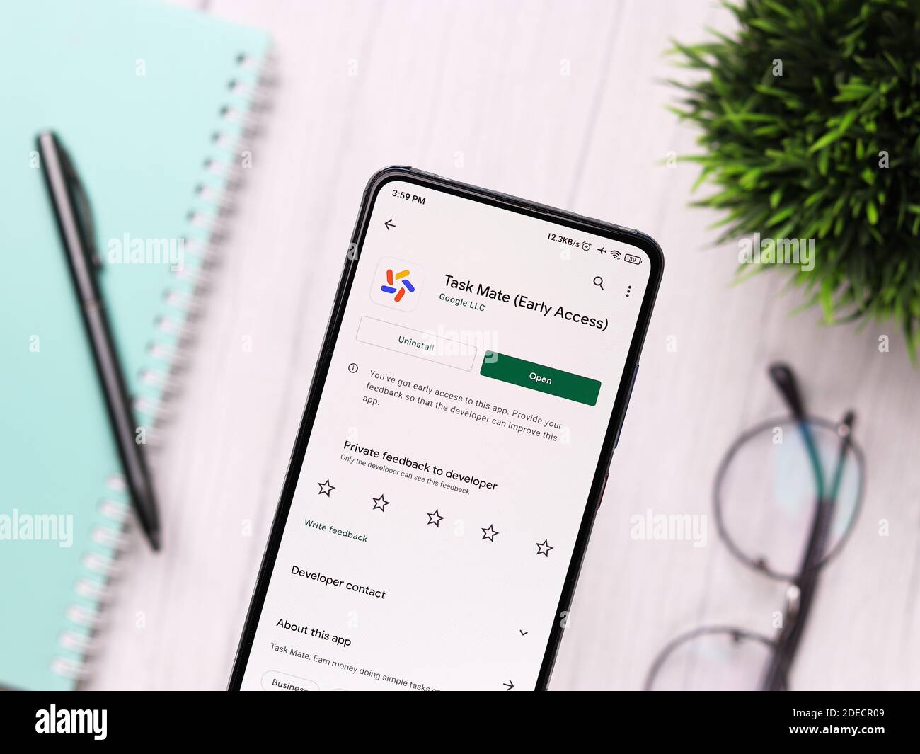 Money mate hi-res stock photography and images - Alamy