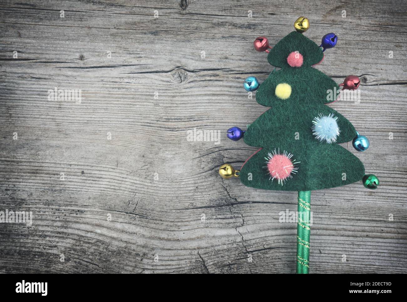 Decorated christmas tree empty hi-res stock photography and images - Alamy