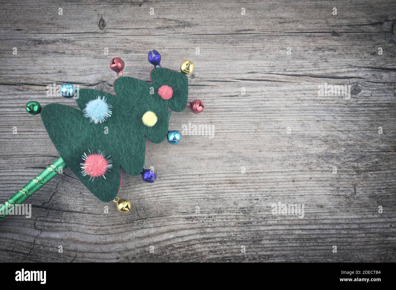 Decorated christmas tree empty hi-res stock photography and images - Alamy
