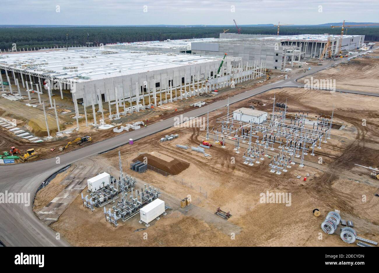 Tesla gigafactory aerial shot hi-res stock photography and images - Alamy
