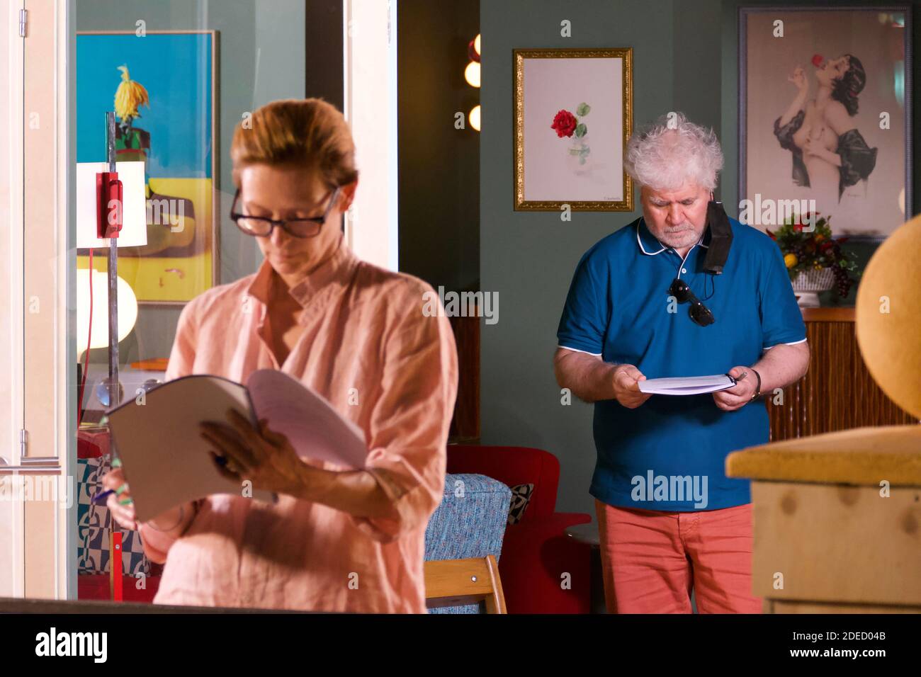 PEDRO ALMODOVAR and TILDA SWINTON in THE HUMAN VOICE (2020) -Original ...