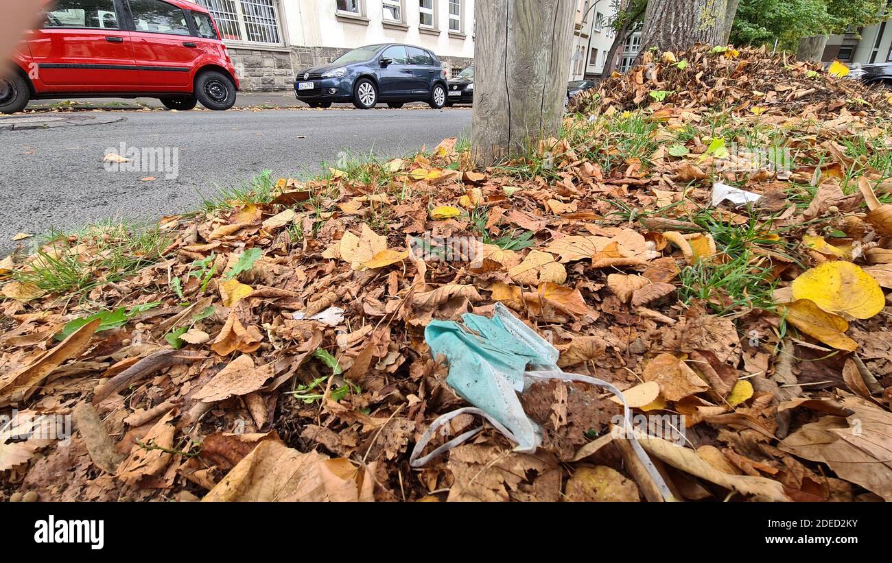 Littered face masks hi-res stock photography and images - Alamy