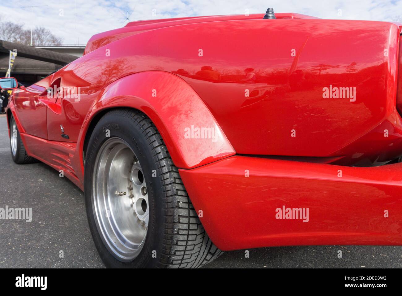 Lamborghini countach 25th anniversary hi-res stock photography and ...